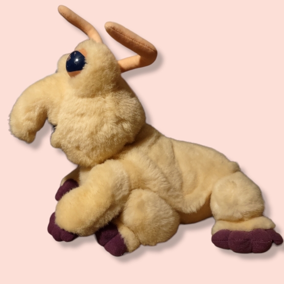 Disney | Toys | Vintage Alien Encounter Skippy Plush Disneyland Walt ...